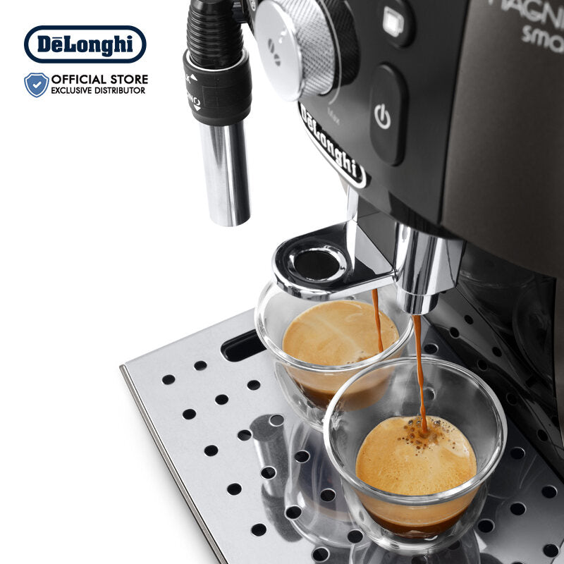 DeLonghi Automatic Coffee Machine Magnifica S Smart – ECAM250.33.TB ...